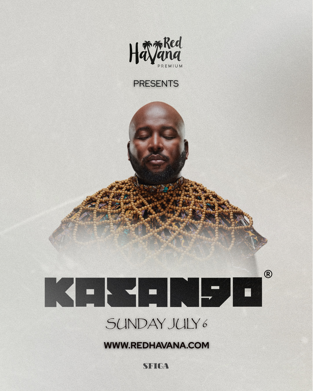 Seaside - Red Havana | cosy cabanas | premium sunbeds