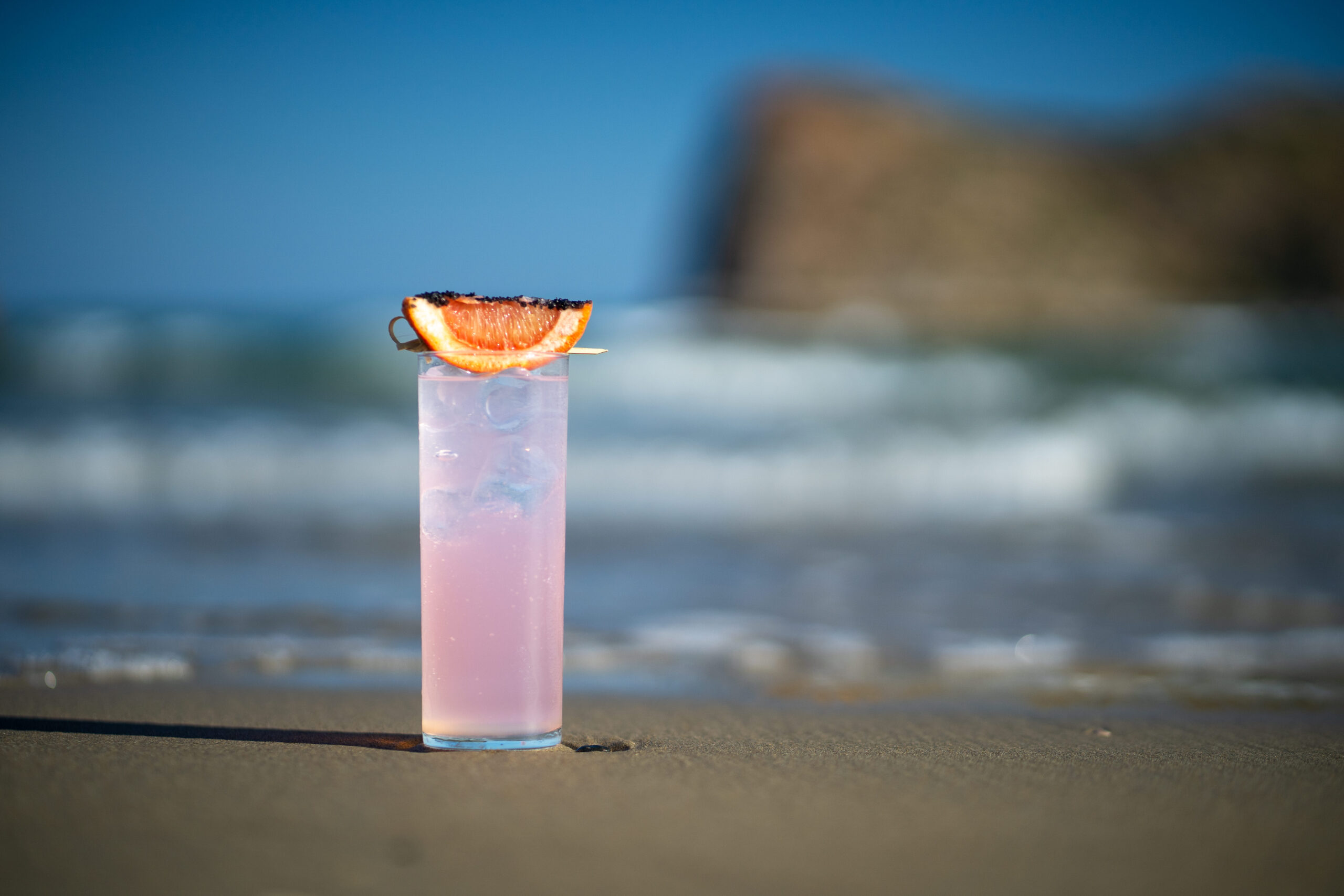 Seaside - Red Havana | cosy cabanas | premium sunbeds